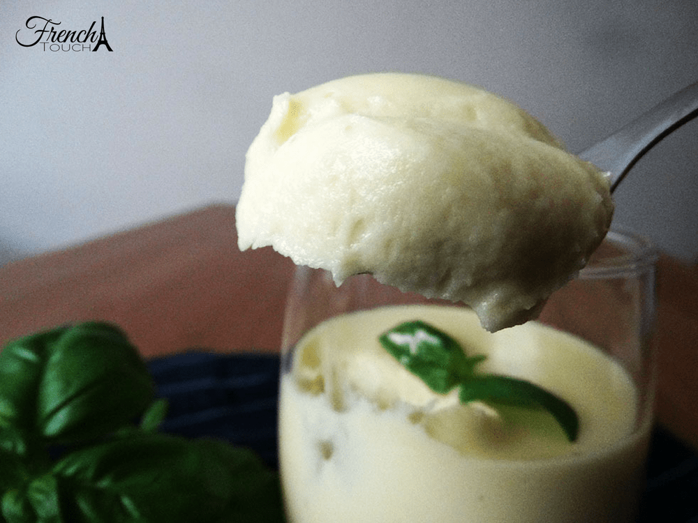 White Chocolate & Basil Mousse – French Touch